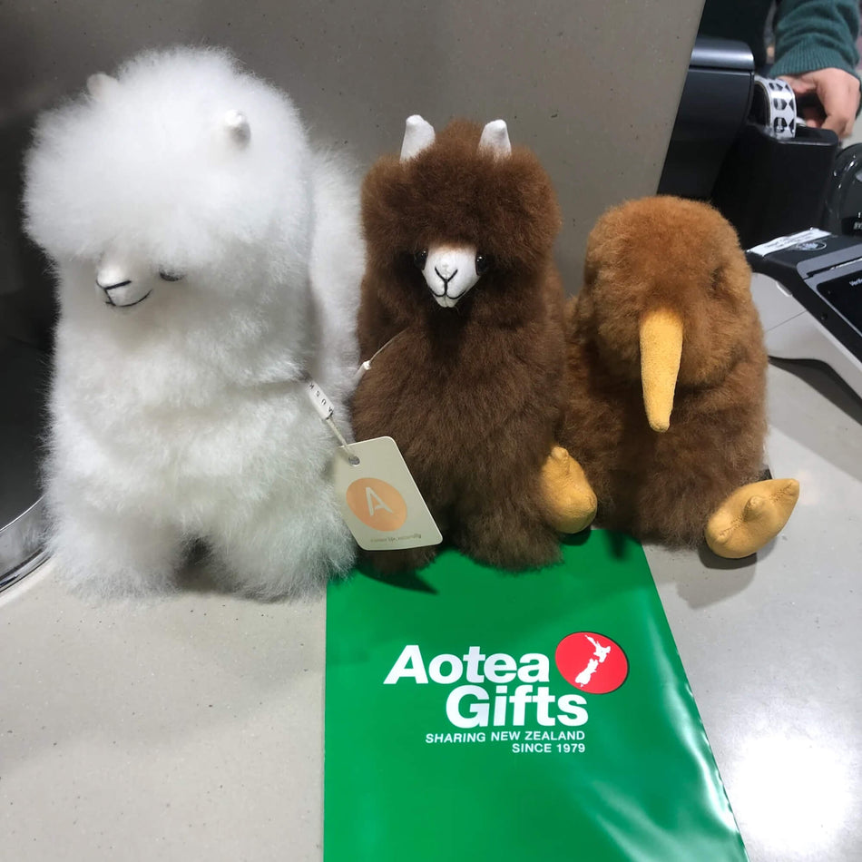 Authentic NZ Gifts & Iconic Souvenir Finds | Visit Aotea Gifts Auckland